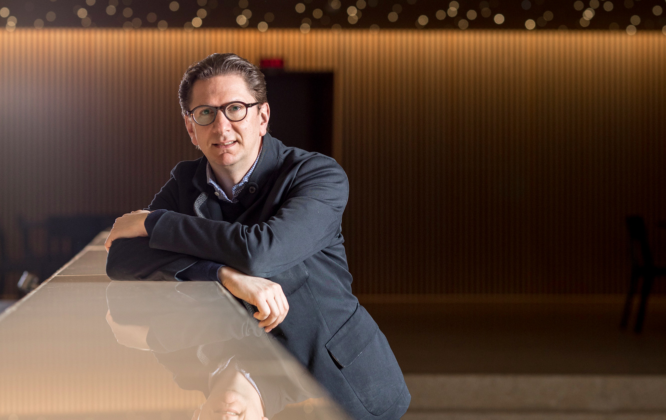 Aviel Cahn wird 2026 neuer Intendant der Deutschen Oper Berlin ...